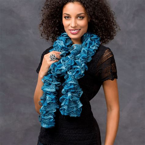 Free Easy Red Heart Glitzy Ruffle Scarf Knitting Pattern Yarnspirations