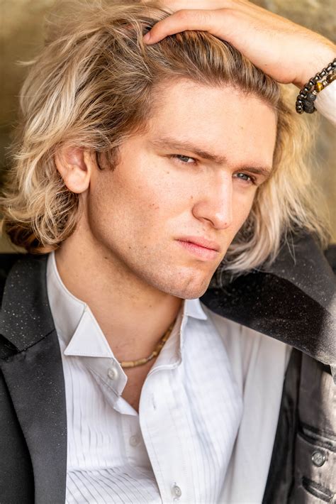 About — Lukasz Yoder