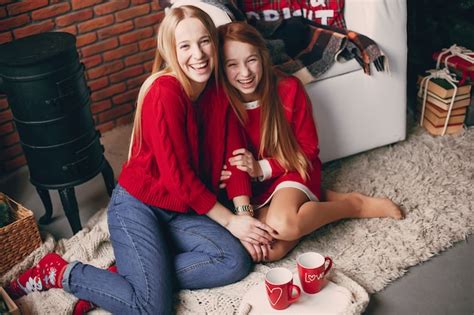 Free Photo Sisters At Home