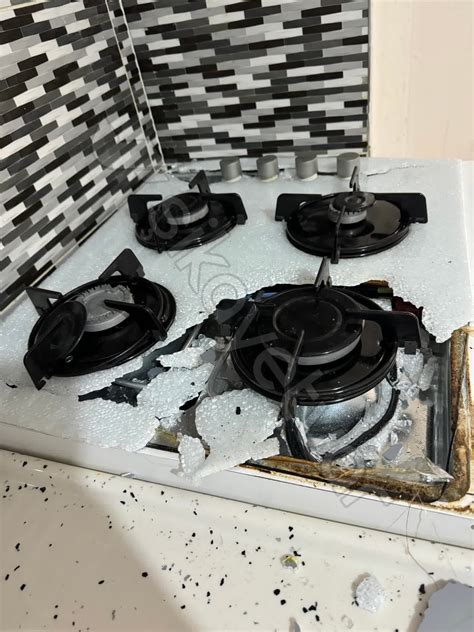 Esty Built In Stove Glass Exploded With Pot On Top Xolvie