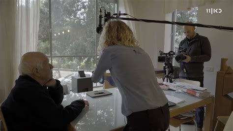 מתוך דני קרוון” של ברק הימן ראיון On Vimeo