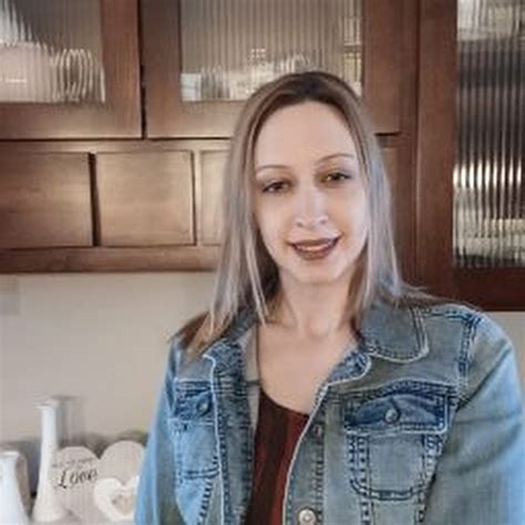 Chelsea Markovich Youtube