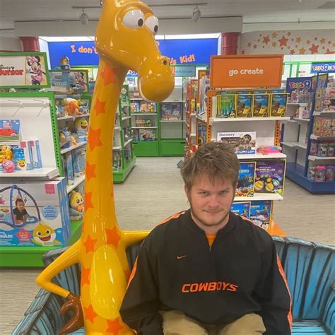 Carson Reedy Reedycarson • Threads Say More