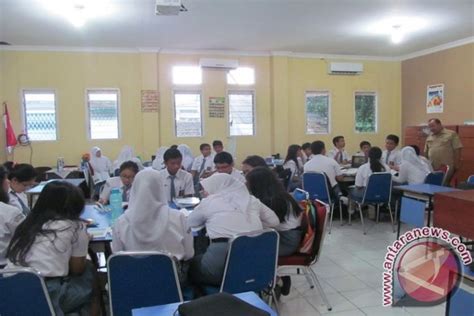 Smkn Pangkalpinang Banyak Diminati Tamatan Smp Antara News Bangka Belitung
