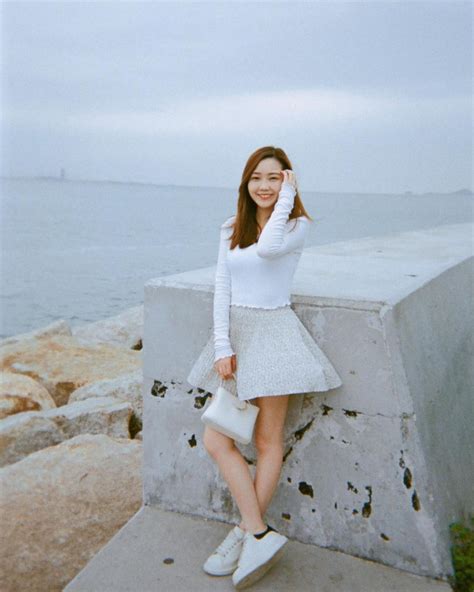 Tvb新聞主播丨王穎琪報新聞飲水畫面意外穿崩 兩秒間鼓埋泡腮 網民大讚可愛 Uhk 港生活