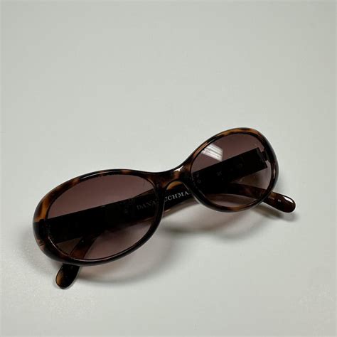 Sunglasses Tiny Crack In Left Corner Brand Unknown Depop