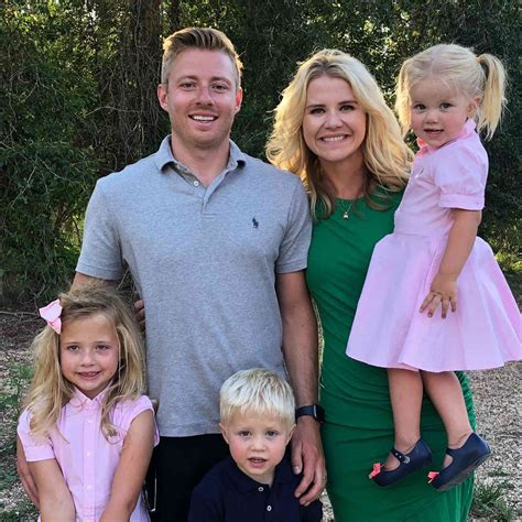 Where Is Elizabeth Smart Now Inside Her Life As A Mom Of 3