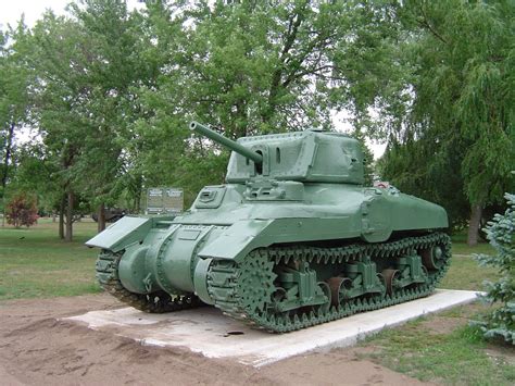 Can Anyone Help Id This Tank Looks Like A Ram Mk Ii But Not Too Sure