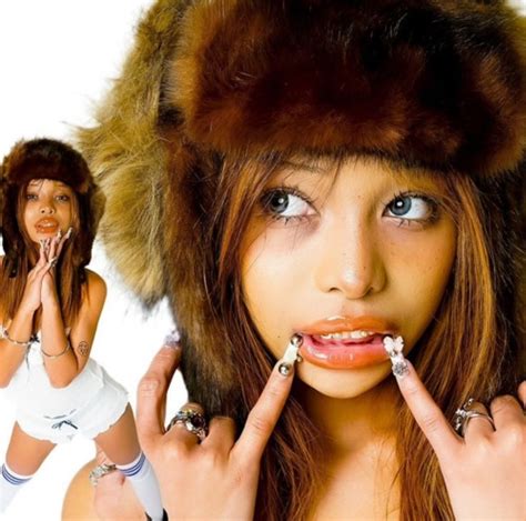 Pin De En Girls Pfp Irl En 2025 Poses Poses Para Fotos Pose