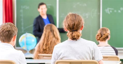 Empty Classrooms In 10 Years Italy Will Lose 1 Million Pupils Il