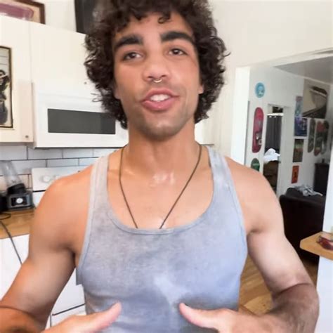 Best 12 Frank Ocean And Ufc Fighter Payton Talbott Spark Dating Rumors