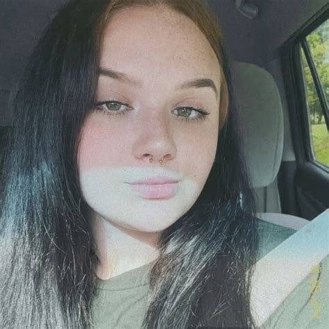 Kalyn Kalyn Thacker • Threads Say More