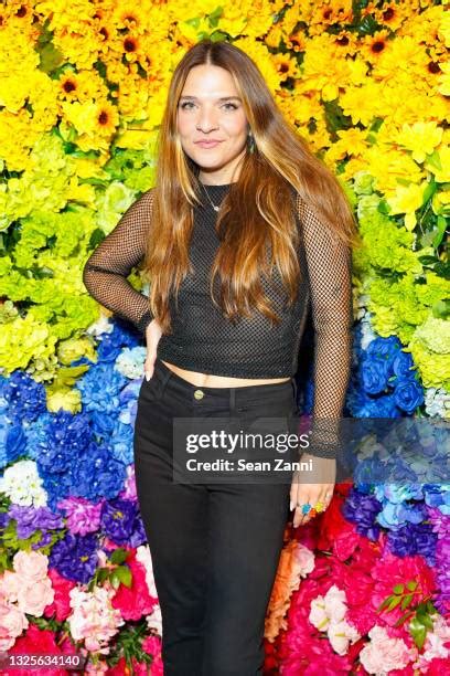 401 Olivia Parrish Photos And High Res Pictures Getty Images