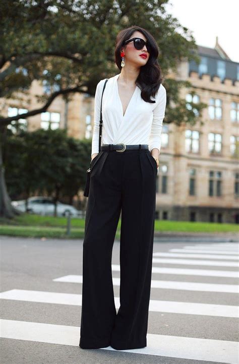 Are Black Pants And White Shirt Still Considered To Be A Trendy