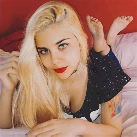 The Pose Beautylover2