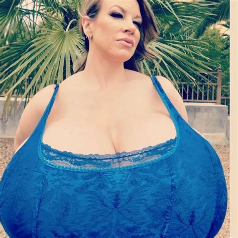 X Rated Ive Got Worlds Biggest Breasts With 164xxx Cups They Each Weigh 40lbs And Could Keep