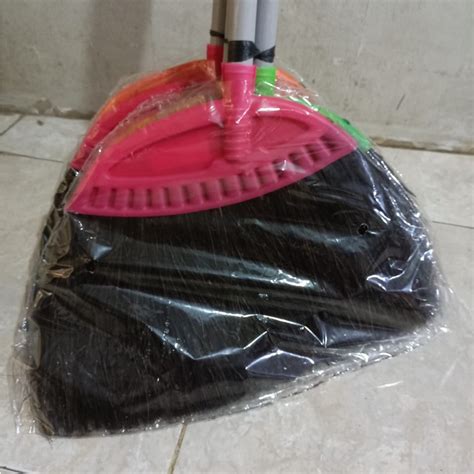 Jual Sapu Ijuk Kipas Br Prima Gagang Kayu Sapu Ijuk Gagang Kayu Sapu Lantai Ijuk Shopee