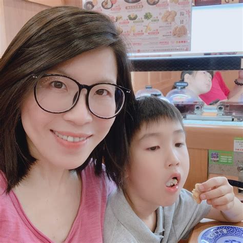 Stephanie Chen Youtube