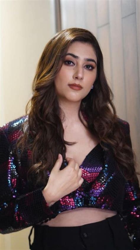 Tv Actress Disha Parmar Looks Glamorous And Hot In Western Dress See Latest Photos