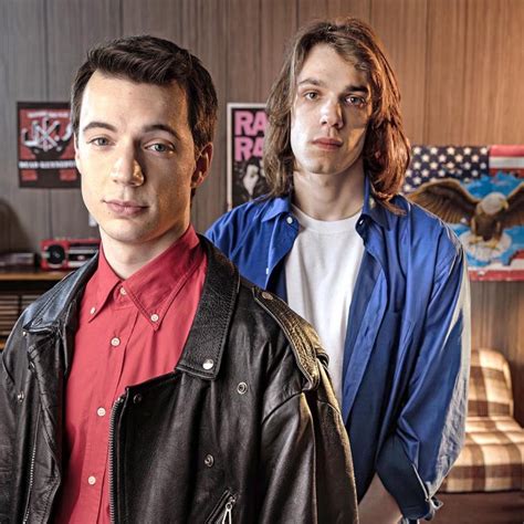 Elia Nuzzolo «che Belle Le Nostre Fragilità Chi Magazine