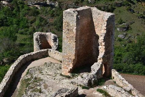 Cuatro Castillos De Soria Con Ubicación Estratégica