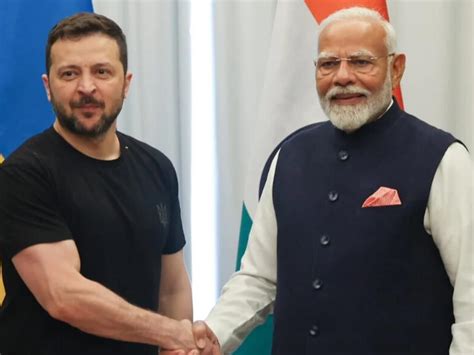 What Is The Luxury Train Force One In Which Pm Modi Will Go To The War