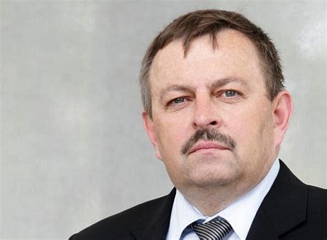 Teismas Nenustatė Kad Vilius Navickas Piktnaudžiavo Tarnybine Padėtimi Kriminalai