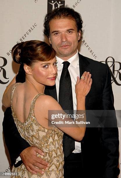 194 Brittany Murphy Simon Monjack Photos And High Res Pictures Getty Images