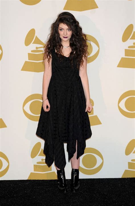 Lorde Royals Redcarpet101 Grammys Grammy Awards Grammy Fashion
