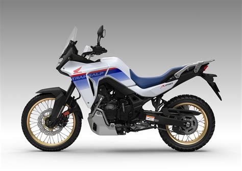 First Look Hondas New Parallel Twin Engined 2023 Xl750 Transalp