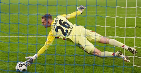 Bayern Munich Transfer News Southampton ‘interested In Gk Daniel
