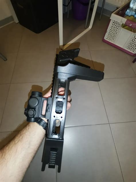 Keltec P17 Pdw Chassis Free 3d Print Model Makerworld