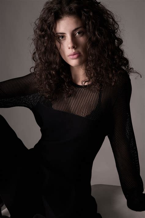 ⊛ Model SofÍa De La Cruz 【online Portfolio】 Madmodels Agency