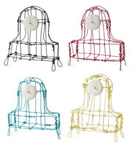 Simple Floating Clock Phonemery