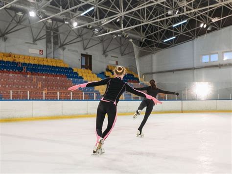 How Many Calories Does Ice Skating Burn