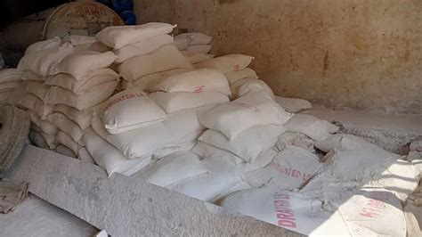 Lime At ₹ 8kg In Indore Id 2851355351897