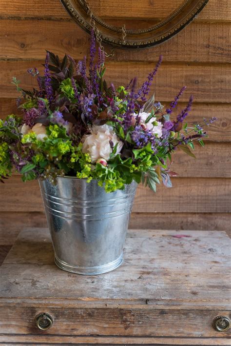 Diy Flower Arrangements How To Arrange Flowers 6 Diy Floral