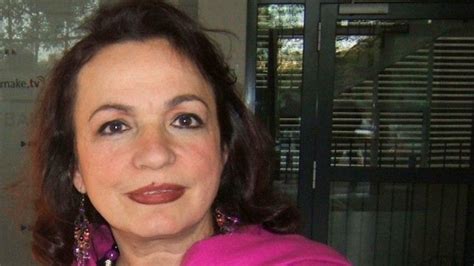 Albert Z Zholi Flet Këngëtarja E Mirënjohur Alida Hisku Radio Kosova E Lirë