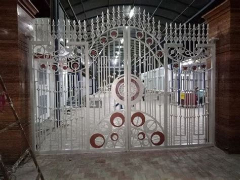 Modern Stainless Steel Hinged Gate For Home At ₹ 800sq Ft In Noida