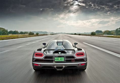 배경 화면 포르쉐 스포츠카 Koenigsegg Agera 고성능 차 초차 1300x900px 육상 차량 자동차 디자인 자동차 제조 고급 차량 자동차의