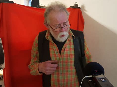 En Bil Och Sex Visor Podverkstan