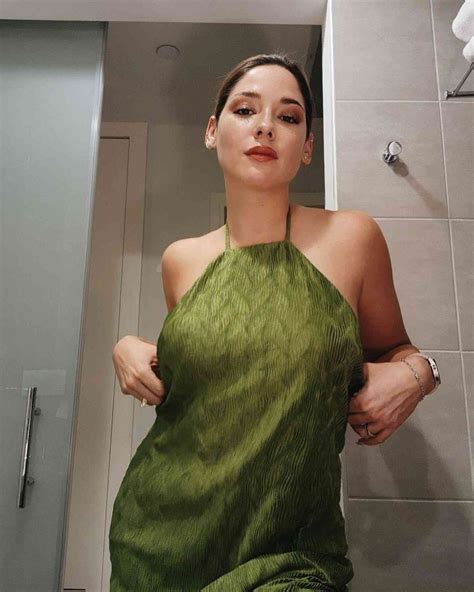 Kel Calderón Encanta A Sus Seguidores Con Postales Desde Nueva York