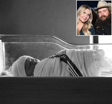 Chris Stapletons Wife Shares Newborns Sex And First Face Photo