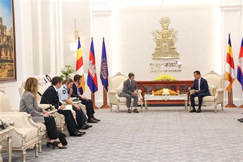 សម្តេចក្រឡាហោម ស ខេង ឧបនាយករដ្ឋមន្រ្តី រដ្ឋមន្រ្តីក្រសួងមហាផ្ទៃ