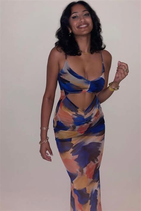 Desi Webslut Deeksha Shesfreaky