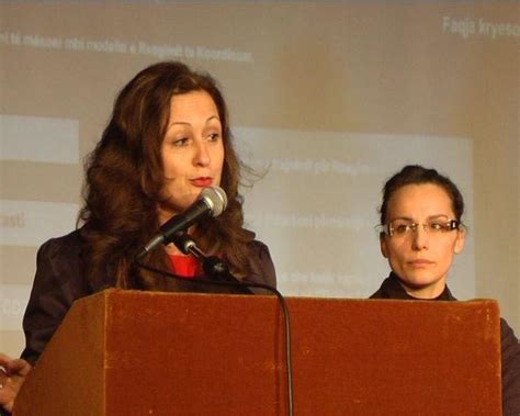 Kunder Dhunes Ne Familje Bashkia Mat