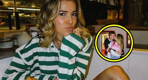 Jade Anna Deelt Zeldzaam Zeer Intiem Momentje Met Kenneth Taylor Foto