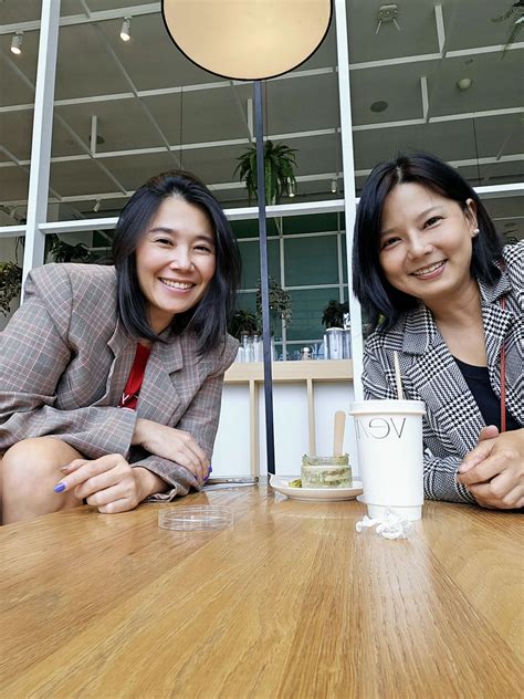 Chit Chat Surawadee Unhawat