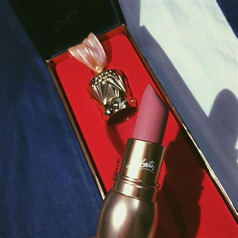 Thánh Son Thùy Tiên Lập List Son đỉnh Nhất Cho Mùa Lễ Hội 2015