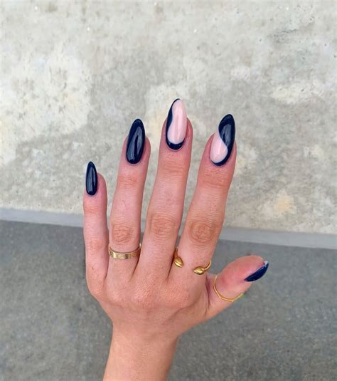 18 Navy Nail Designs To Note Scratch